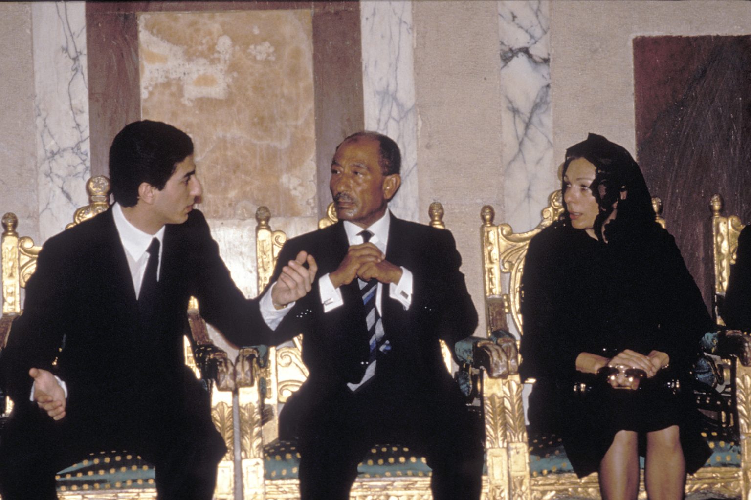 Photo Album - Funeral Ceremony Of Mohammad Reza Shah Pahlavi - مراسم ...